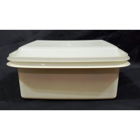 Tupperware | Kitchen | Tupperware Freeze N Save Ice Cream Keeper ...